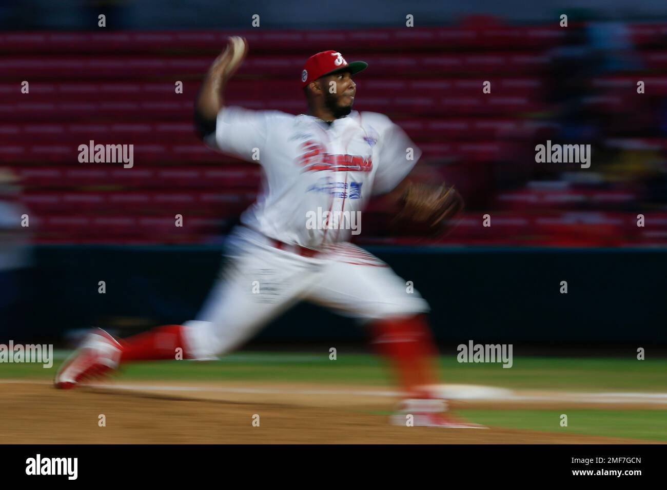Panama's pitcher Wilfredo Pereira throws during the seventh inning of a ...