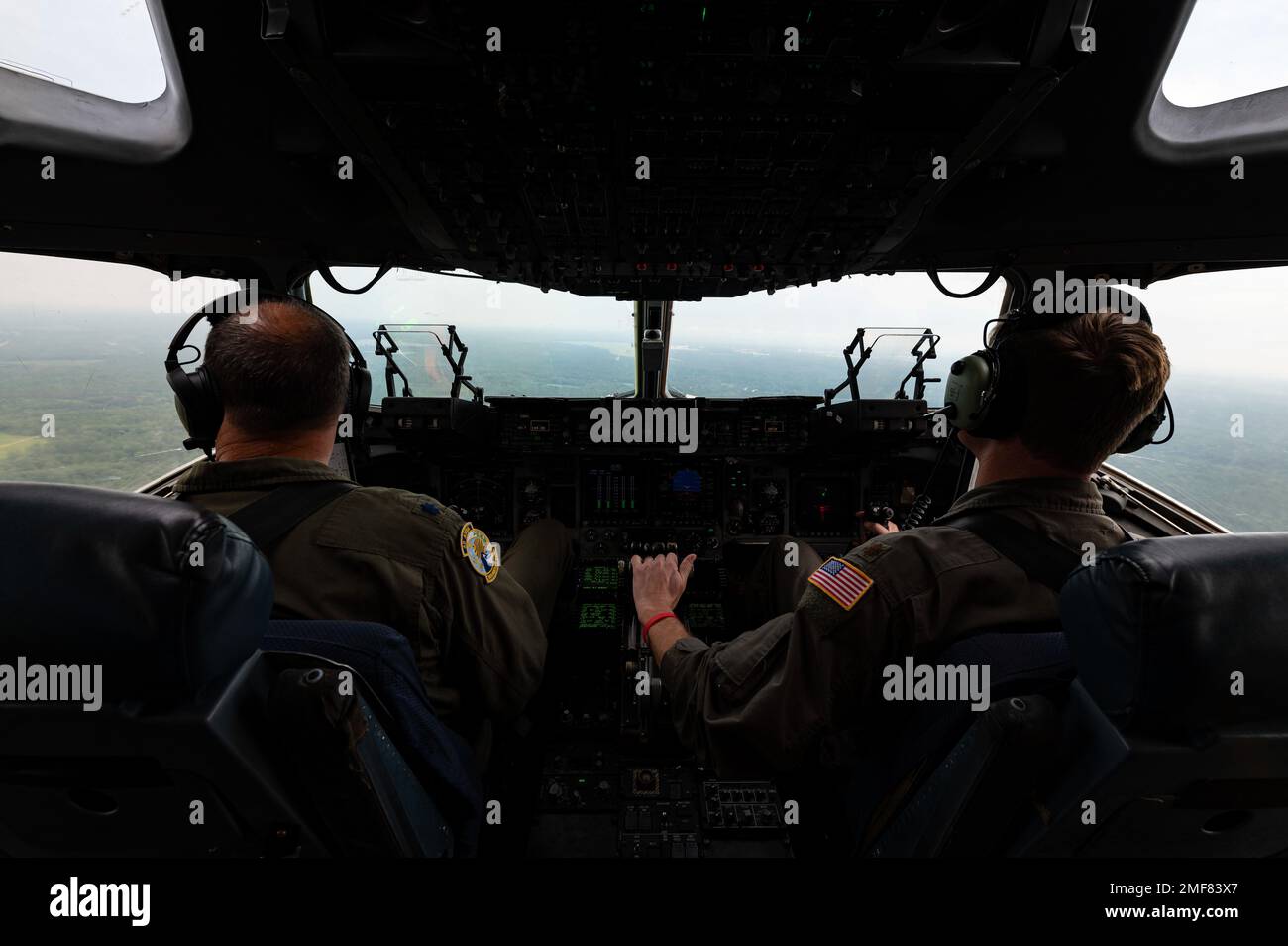 U.S. Air Force Lt. Col. Mark Pool, left, and Maj. Jason Sikorski pilots ...