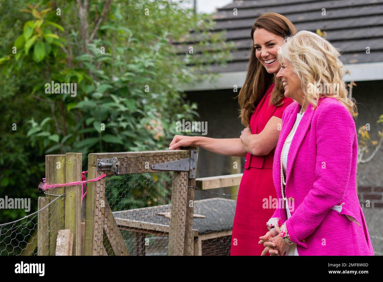 Reportage: First Lady Jill Biden and Catherine, the Duchess of ...