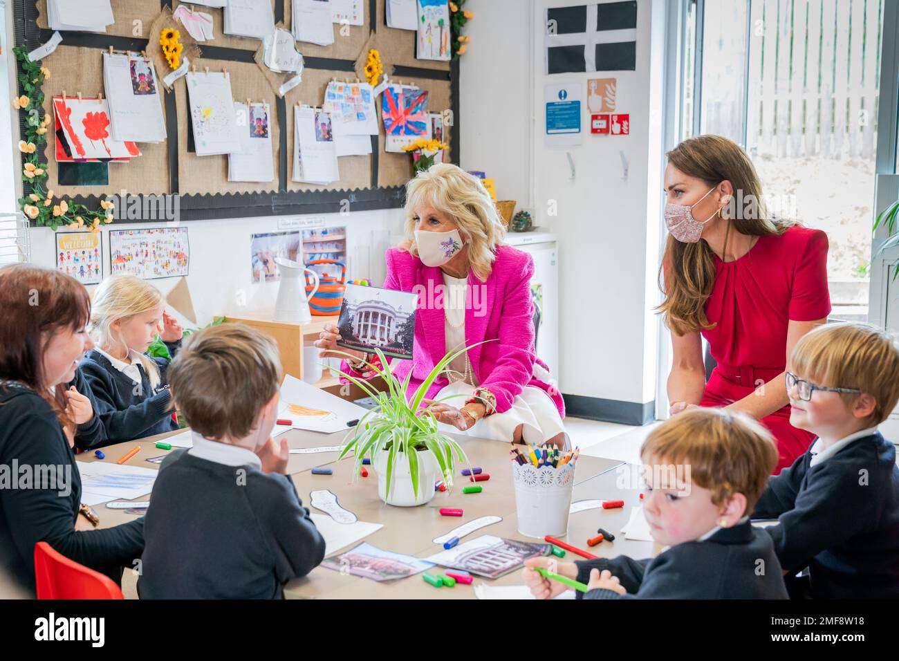 Jill biden wearing pink jacket hi-res stock photography and images - Alamy