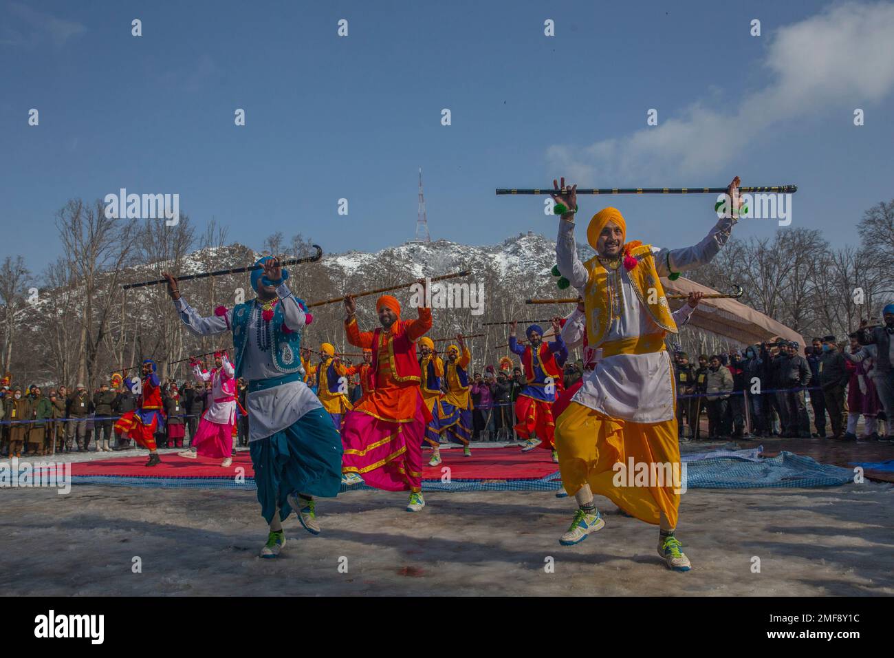 Indian paramilitary soldiers perform as they take part in full dress ...