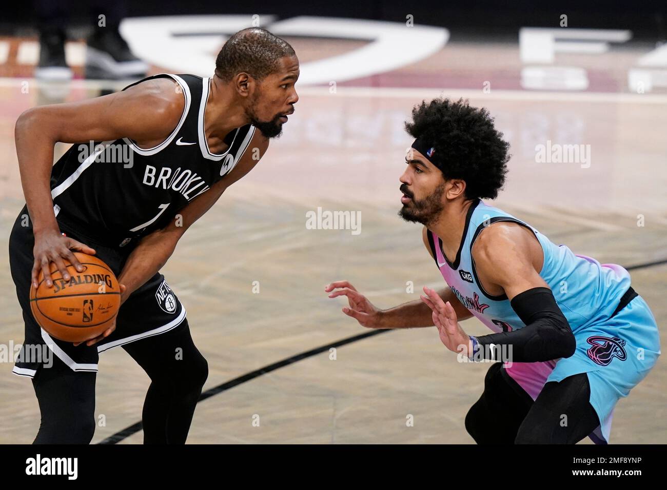 Miami Heat's Gabe Vincent (2) defends against Brooklyn Nets' Kevin ...