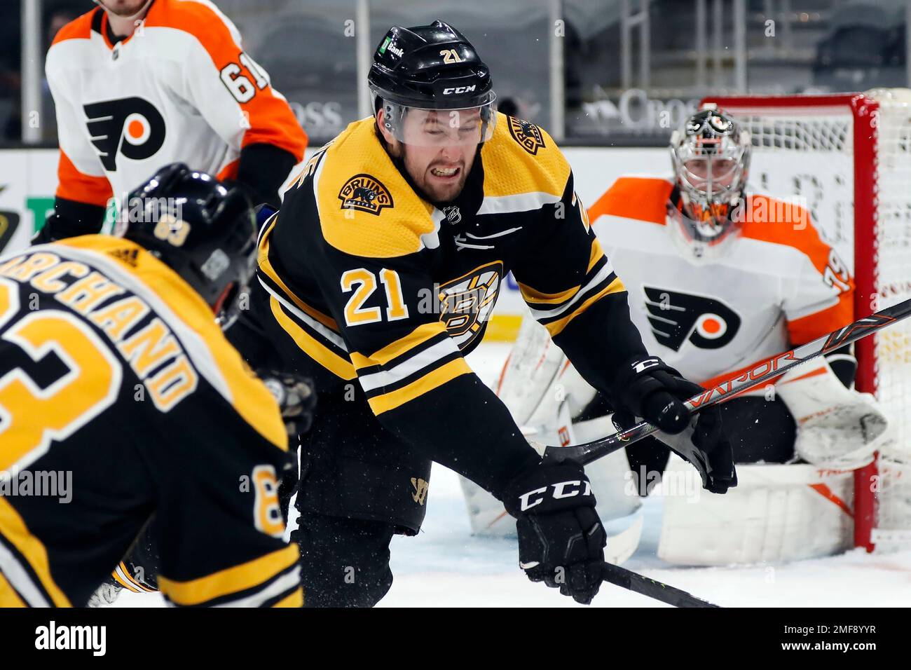 Boston Bruins' Nick Ritchie (21) plays against the Philadelphia Flyers ...