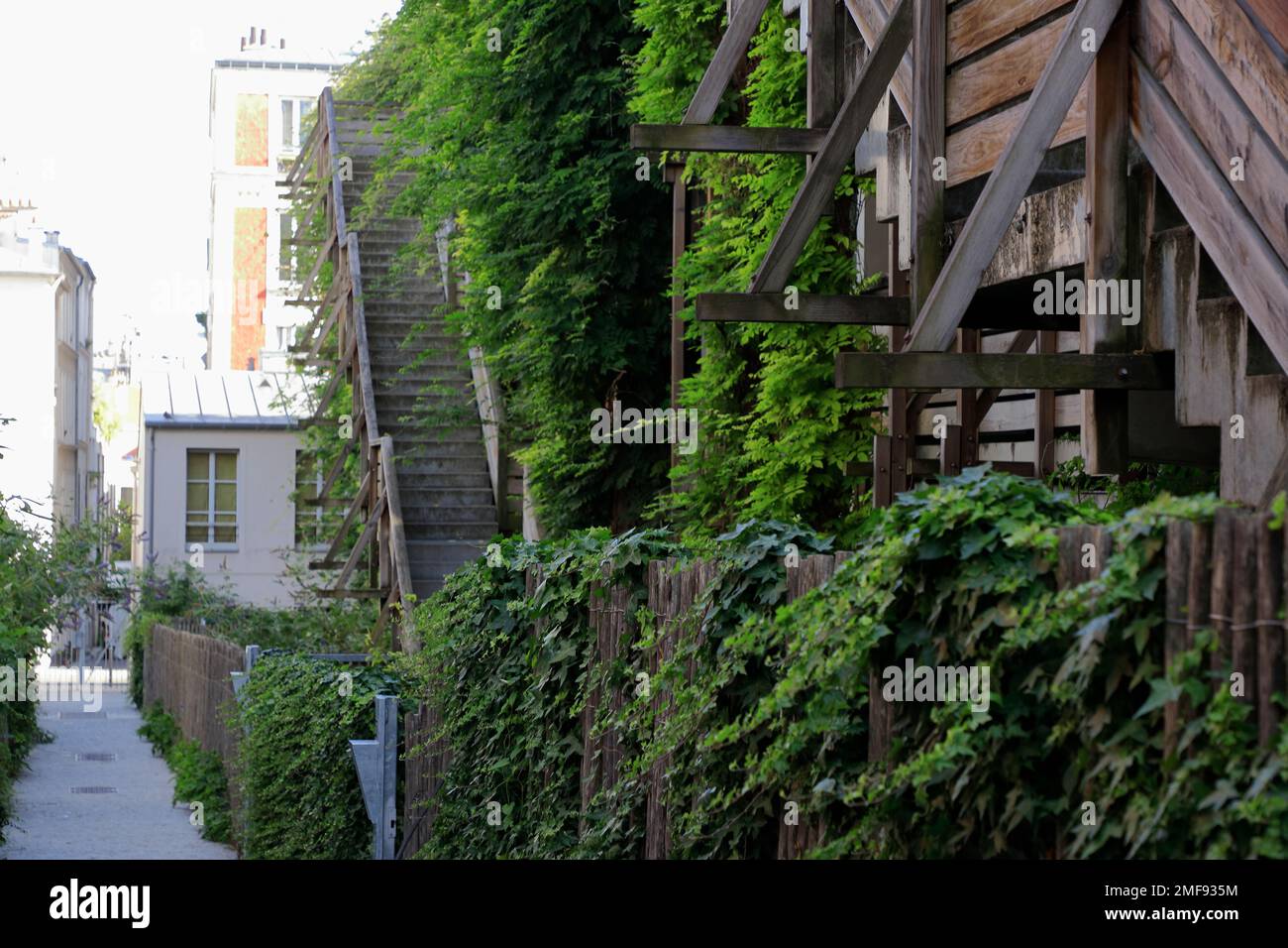 Villa des vignoles, Eden Bio a sustainable public housing project by ...