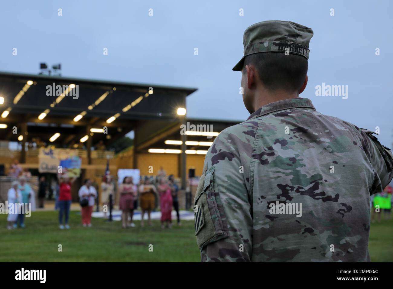 A U.S. Army Soldiers assigned to 1st Armored Brigade Combat Team, 3rd ...
