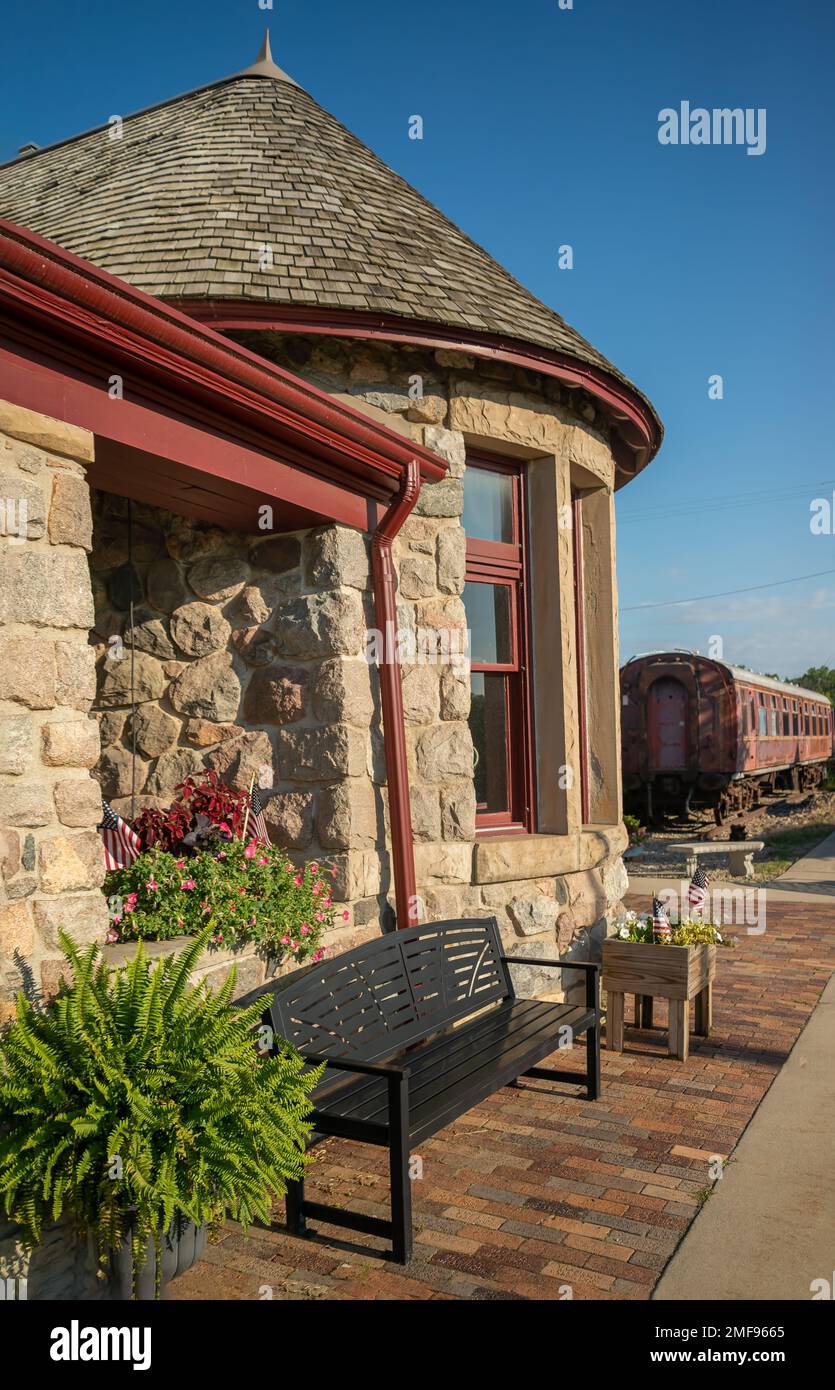 Abandon historic Standish Michigan passenger train station Stock Photo ...