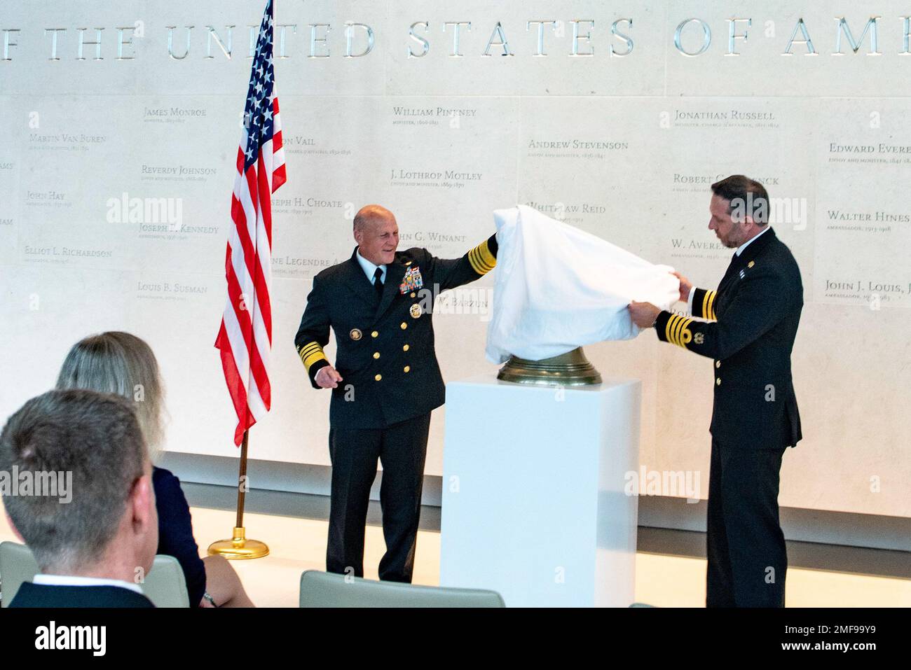 LONDON (Aug. 18, 2022) - Chief of Naval Operations Adm. Mike Gilday ...