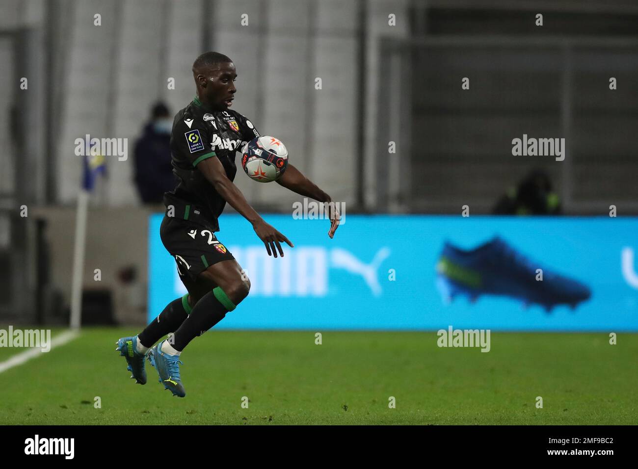 Lens' Massadio Haidara controls the ball during the French League One ...
