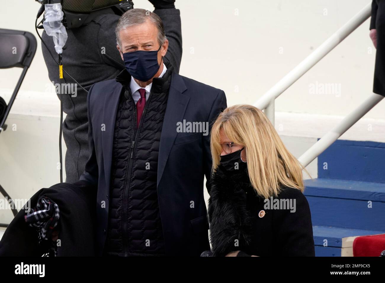 Sen. John Thune, R-S.D., and his wife Kimberly arrive for the ...
