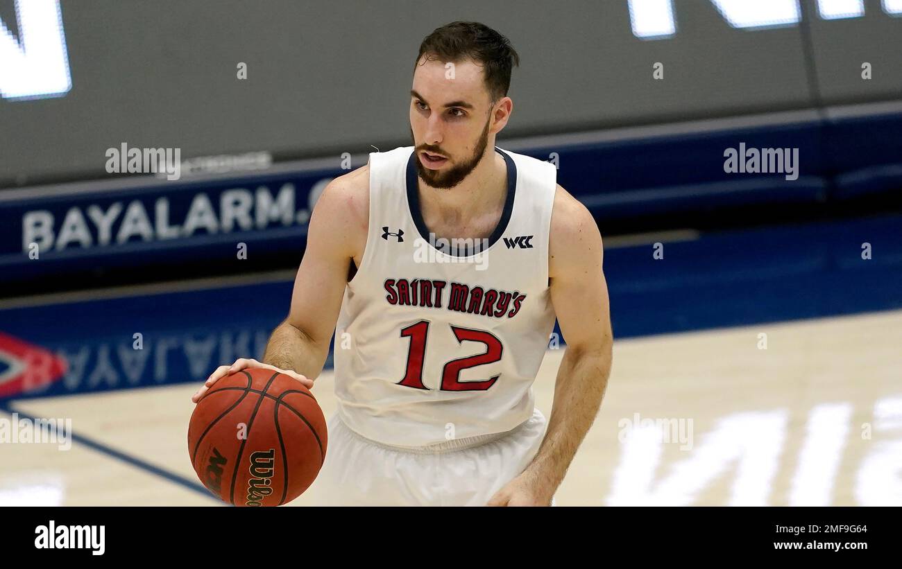 Saint Mary's guard Tommy Kuhse (12) against Gonzaga during an NCAA ...
