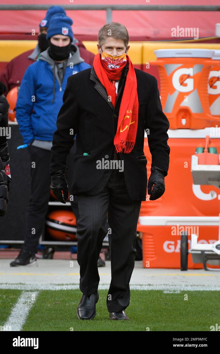 Kansas City Chiefs owner Clark Hunt on the field before their NFL ...