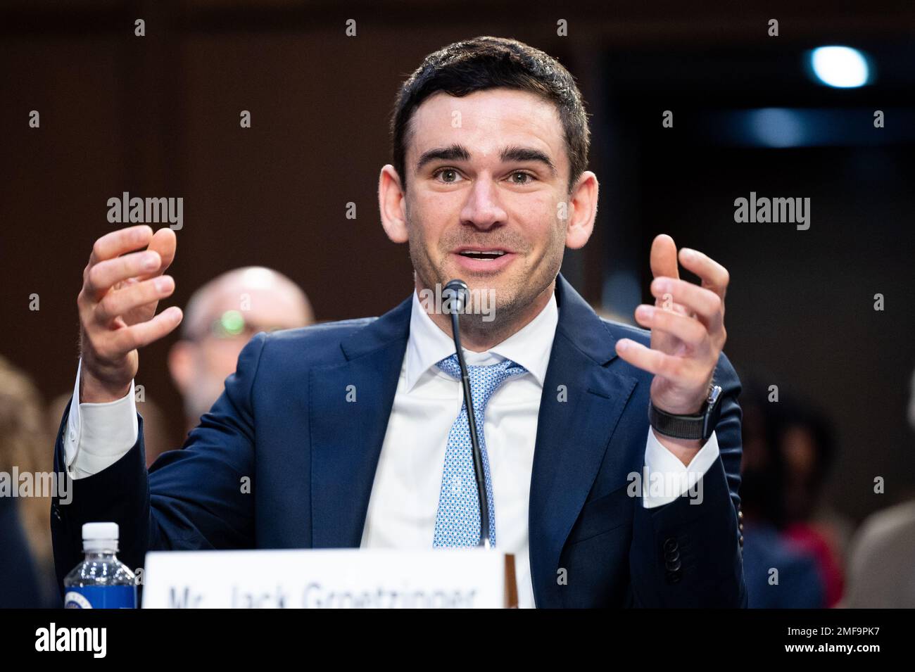 Seatgeek hi-res stock photography and images - Alamy