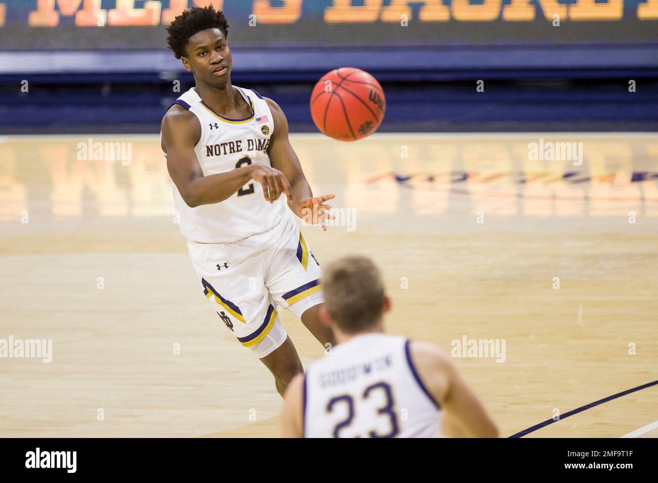 Notre Dame's Trey Wertz (2) passes to teammate Dane Goodwin (23) during ...
