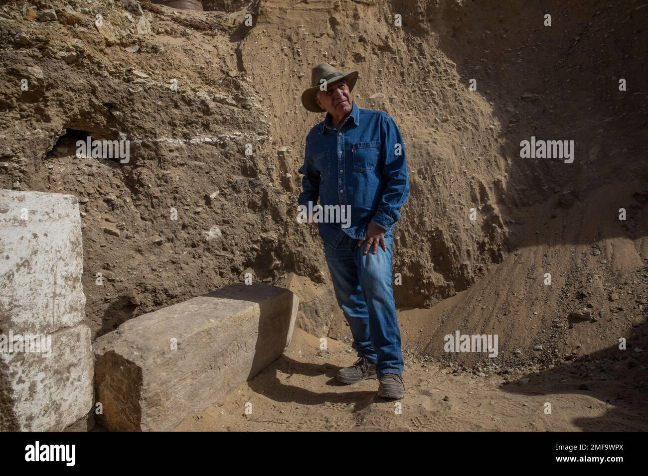 CORRECTS DAY OF WEEK TO SUNDAY -- Egyptian archaeologist Zahi Hawass ...