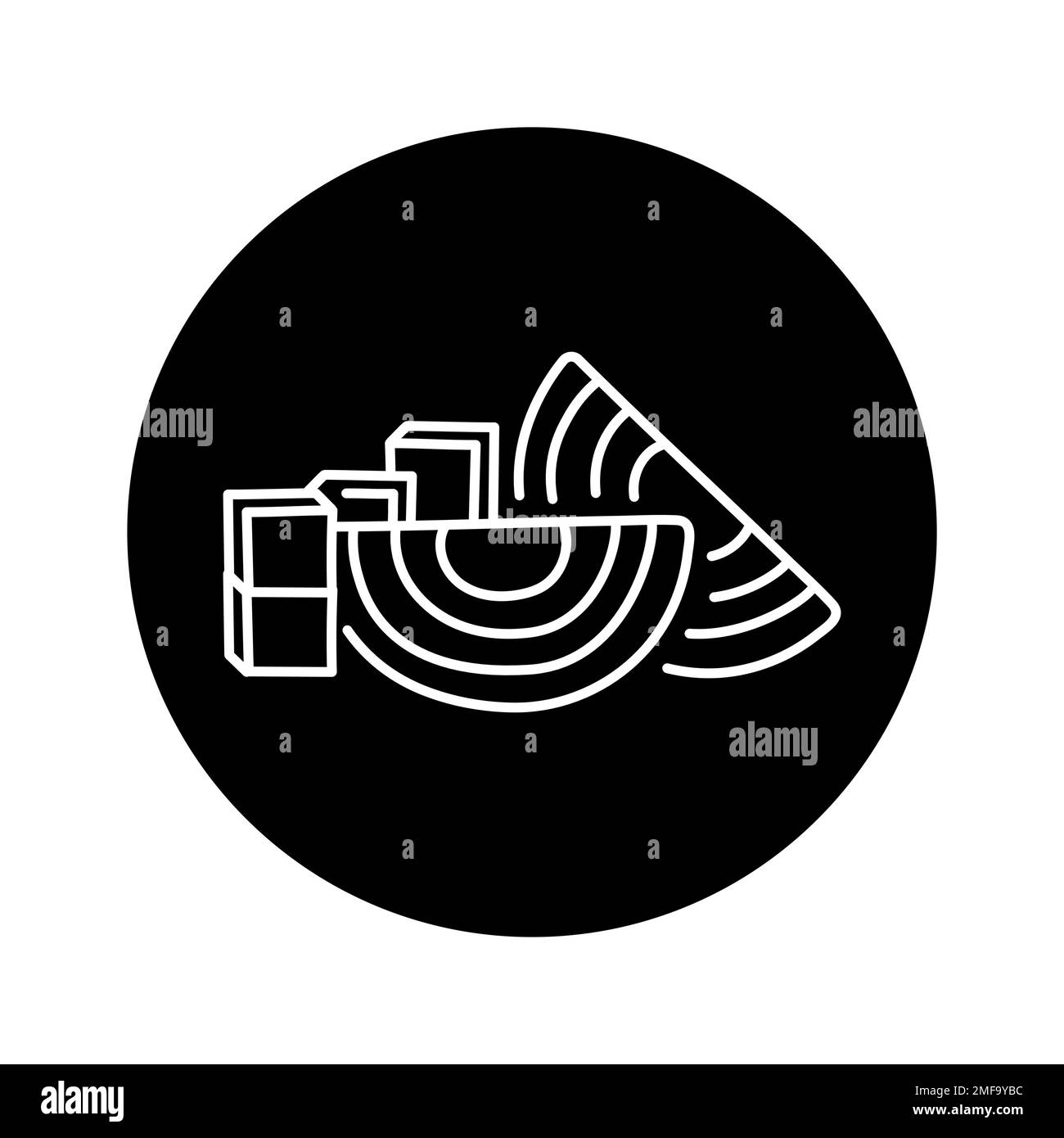 Chopped beet color line icon. Natural vegetable. Pictogram for web page ...
