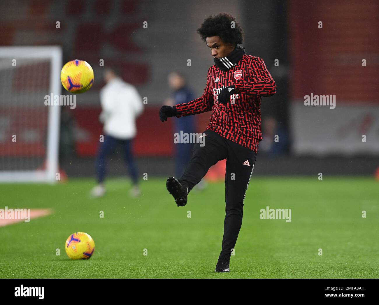 Arsenal's Willian warms up prior to the English Premier League soccer ...