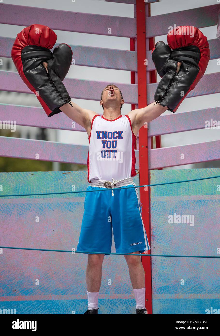 Christchurch, New Zealand. 25th Jan, 2023. Street performer Fraser ...