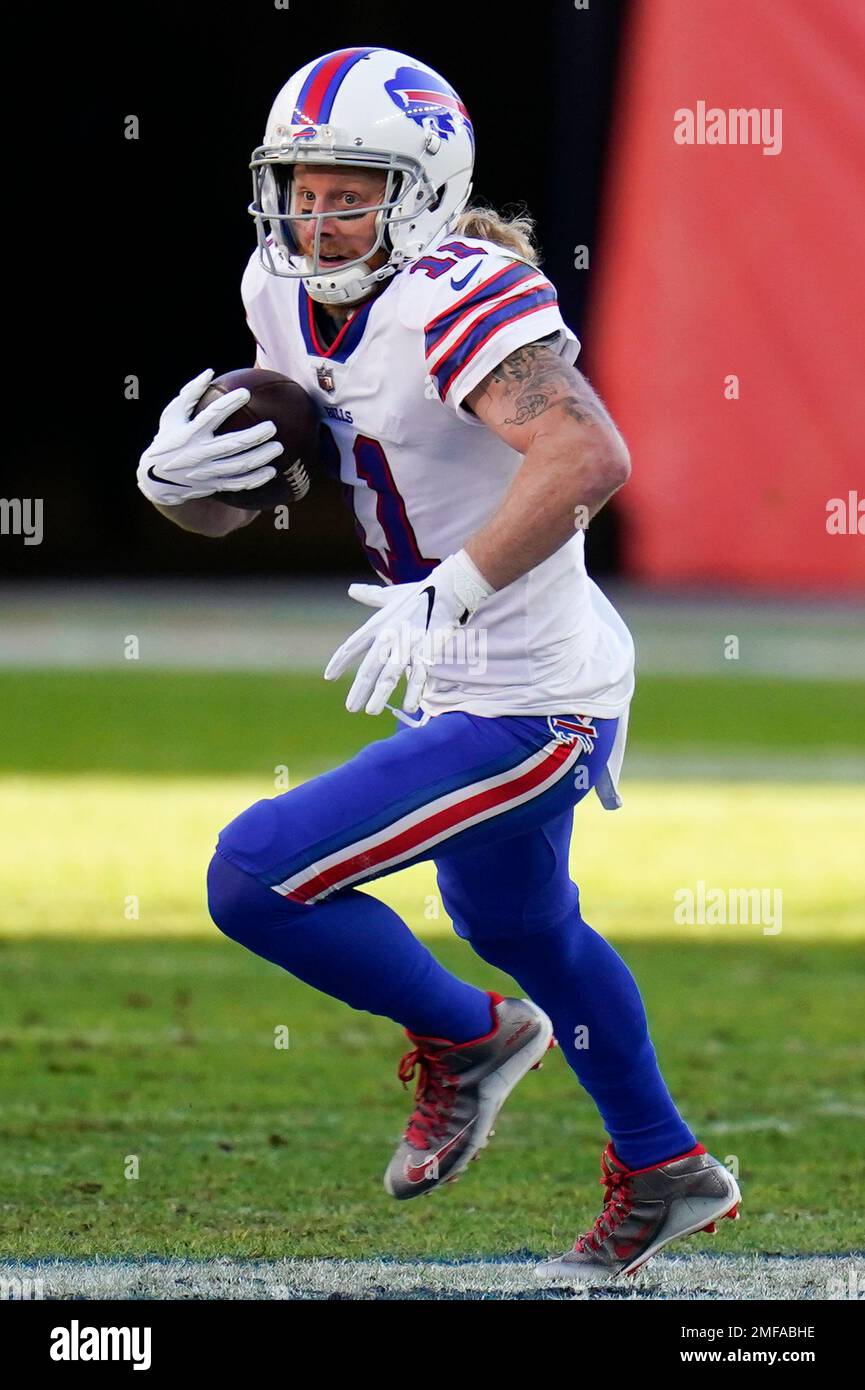 Buffalo Bills wide receiver Cole Beasley (11) runs against the Denver ...