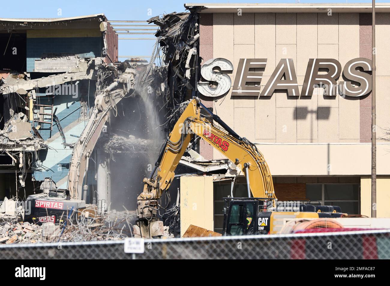 The building of a former Sears store at Crossroads Mall in Omaha, Neb ...