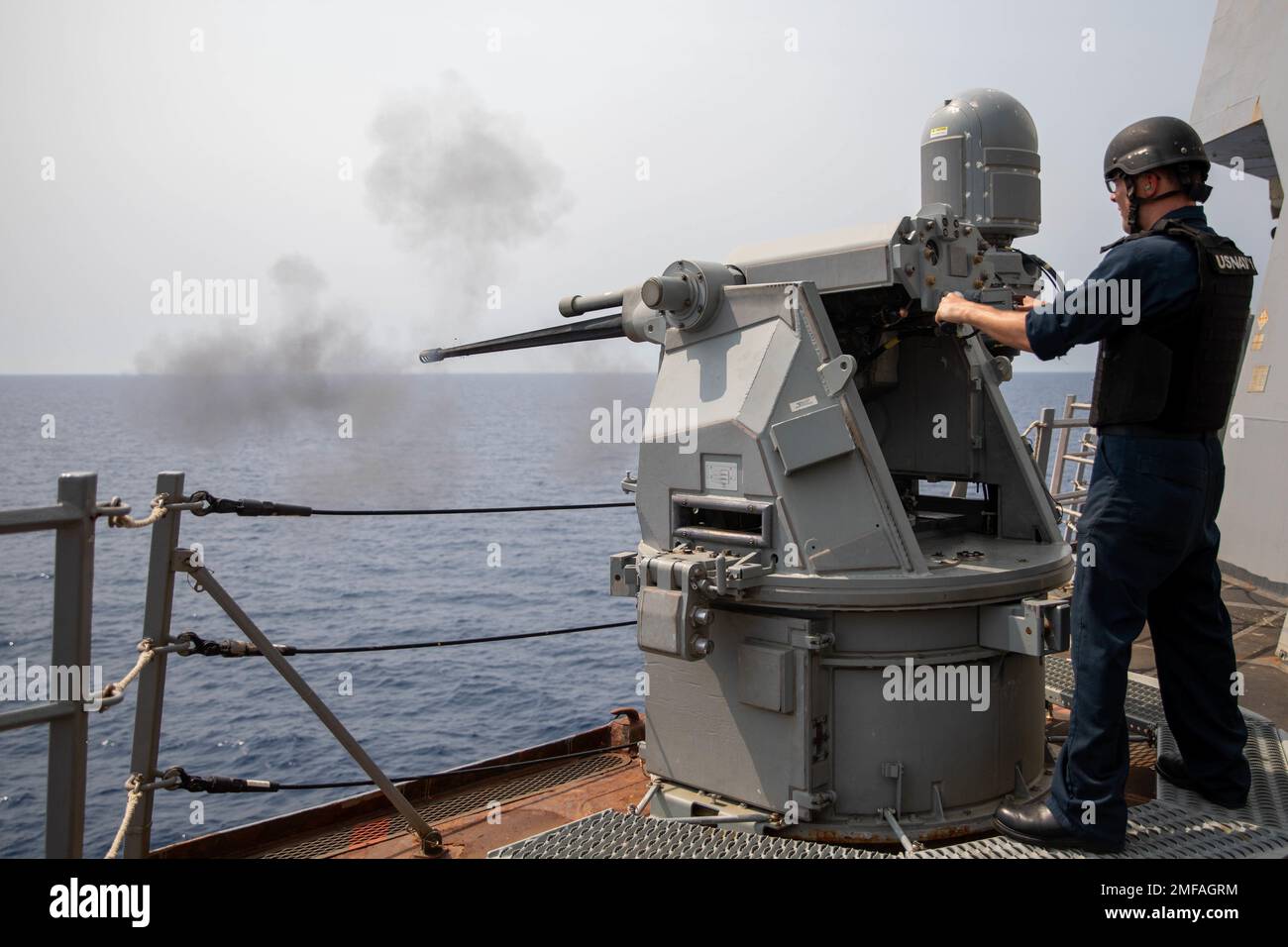 220818-N-QI593-1218 MEDITERRANEAN SEA (Aug. 18, 2022) Gunner's Mate 2nd ...