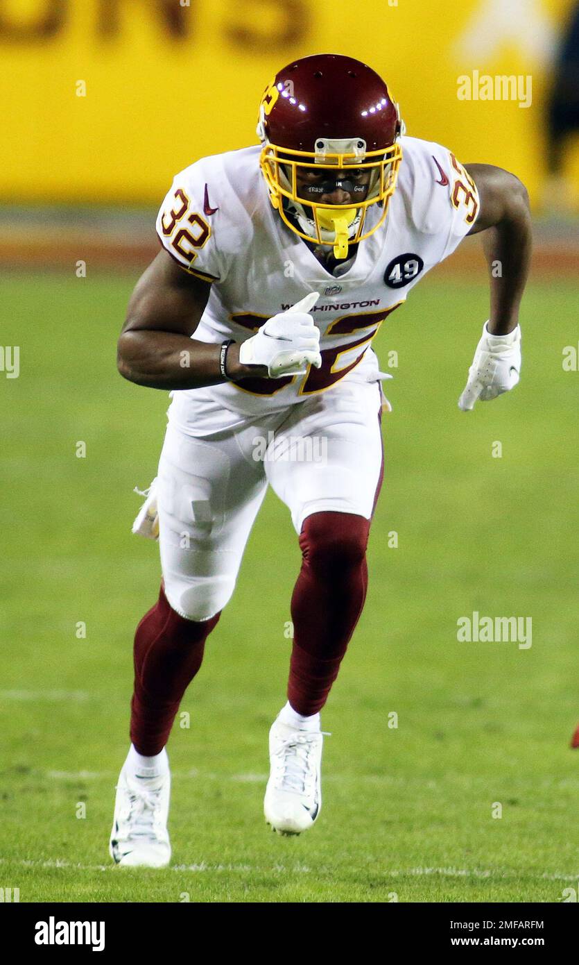 Washington Football Team cornerback Danny Johnson (32) in action during ...