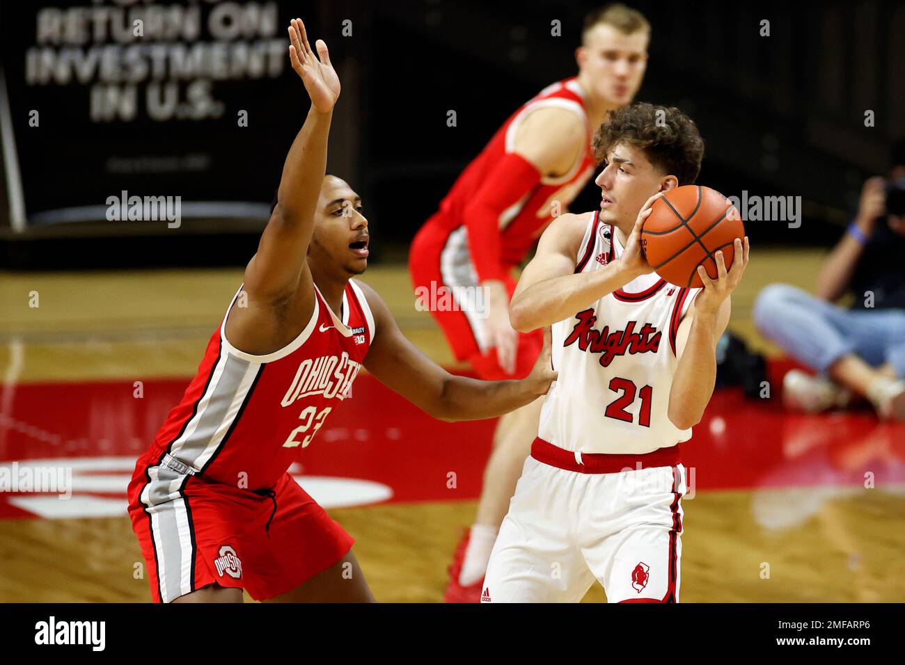 Rutgers forward Dean Reiber (21) looks to pass around Ohio State ...