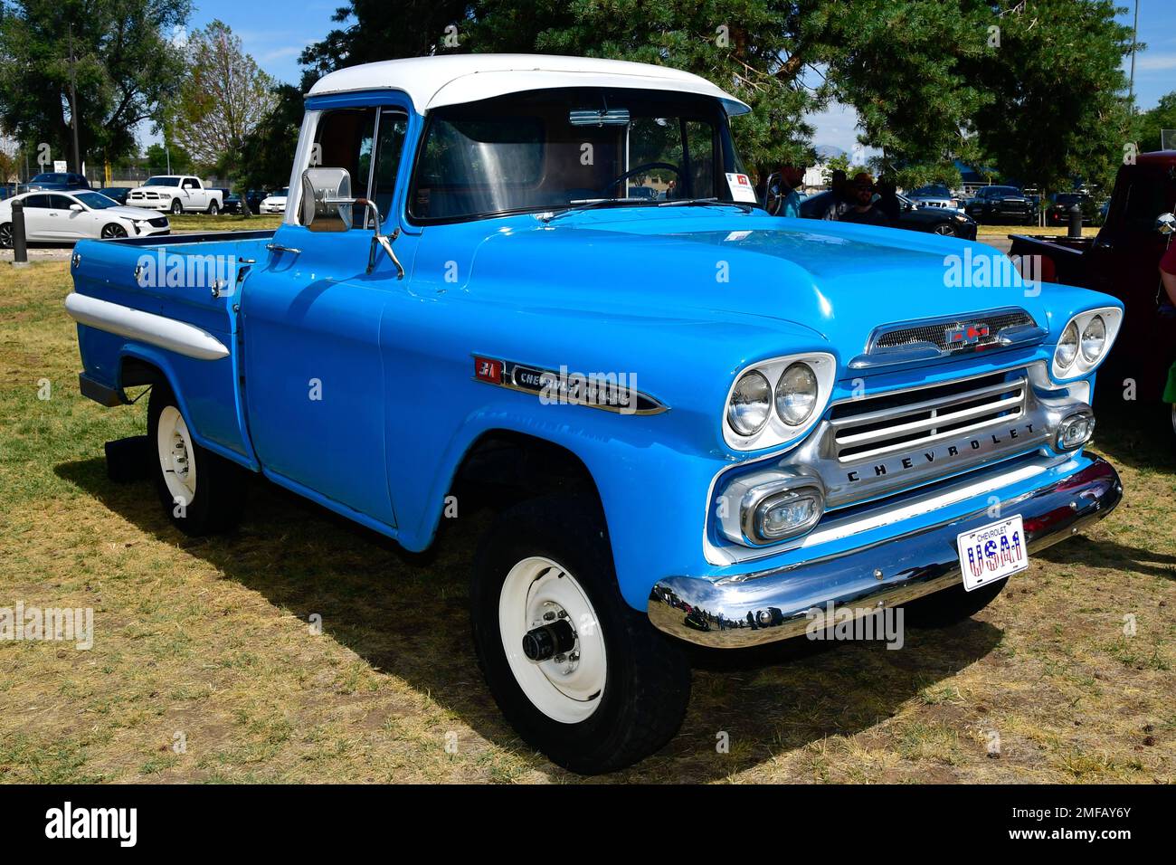 Custom build truck hi-res stock photography and images - Alamy
