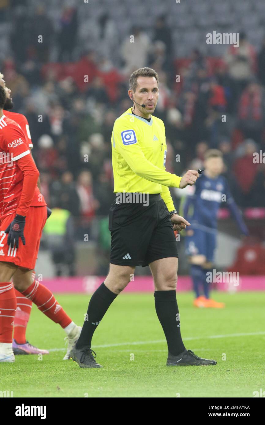 Munich, Germany. 24th January, 2023. referee Tobias STIELER, during the ...