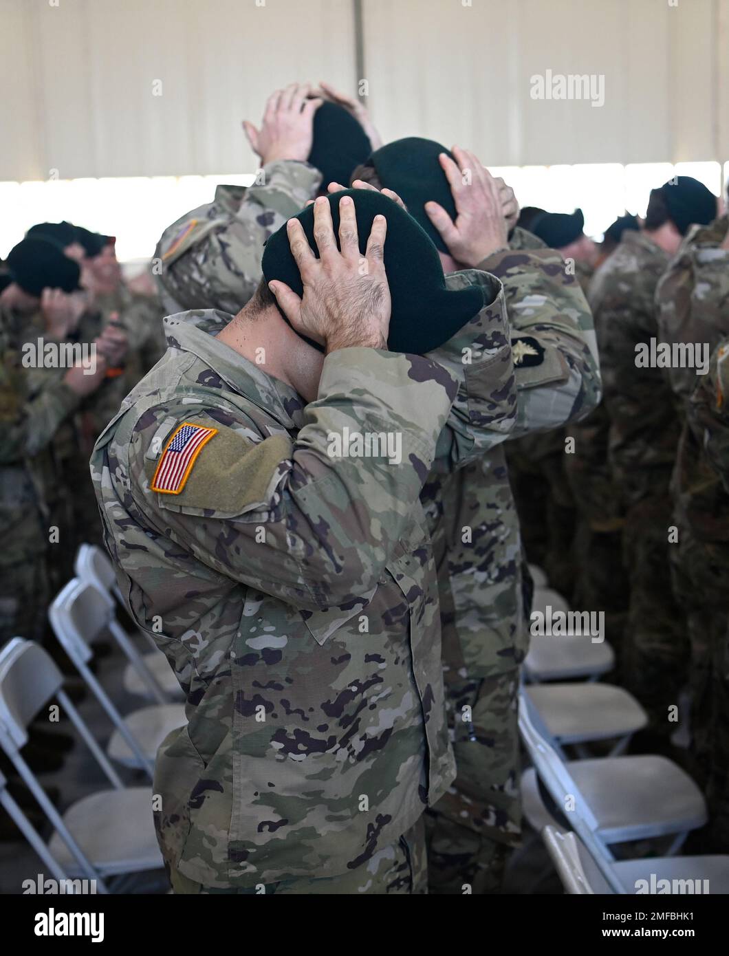 Soldiers assigned to the U.S. Army John F. Kennedy Special Warfare ...