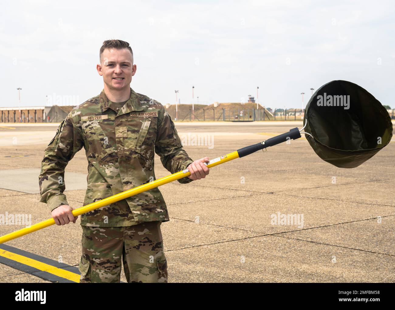 100th maintenance squadron hi-res stock photography and images - Alamy