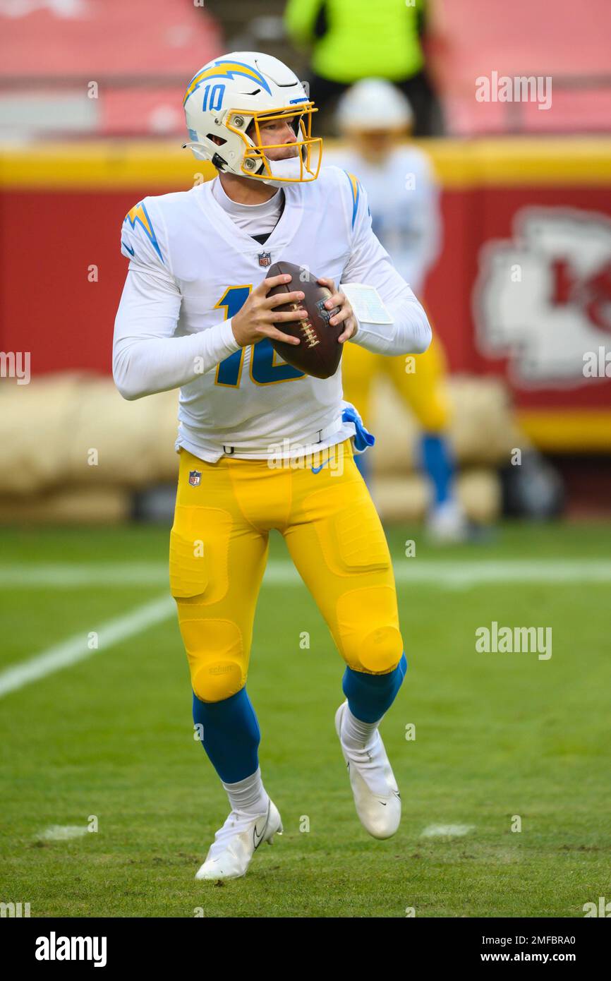 Los Angeles Chargers quarterback Justin Herbert (10) during the first ...