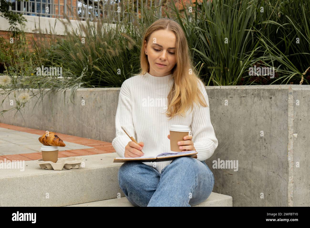 Self study activities hi-res stock photography and images - Alamy
