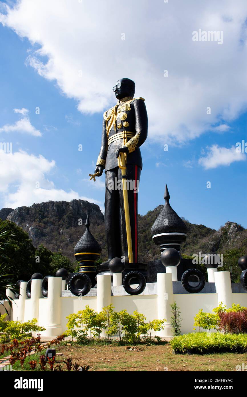 Ancient Majesty King Phrabat Somdet Phra Paraminthra Maha Bhumibol ...