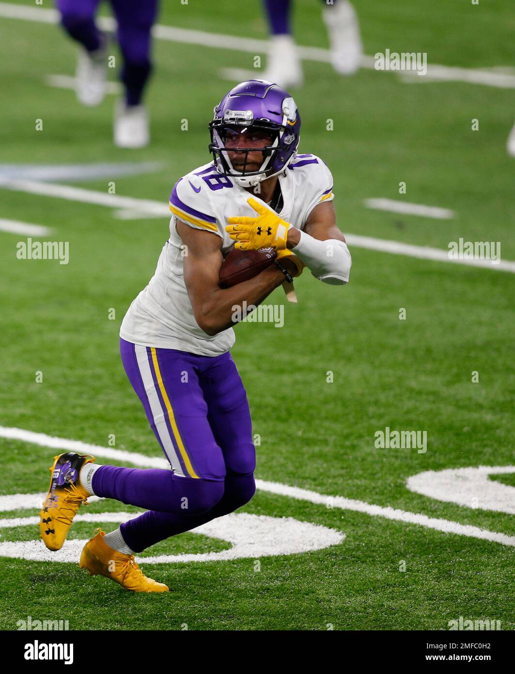 Minnesota Vikings wide receiver Justin Jefferson (18) runs during the ...