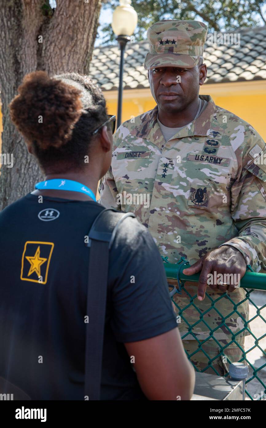U.S. Army Lt. Gen. R. Scott Dingle, U.S. Army Surgeon General and ...