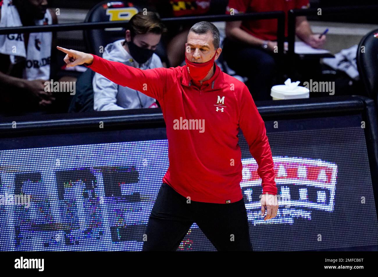 Maryland head coach Mark Turgeon on the sideline during the first half ...