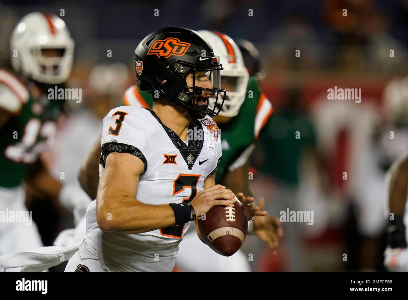 during the first half of the Cheez-it Bowl NCAA college football game ...