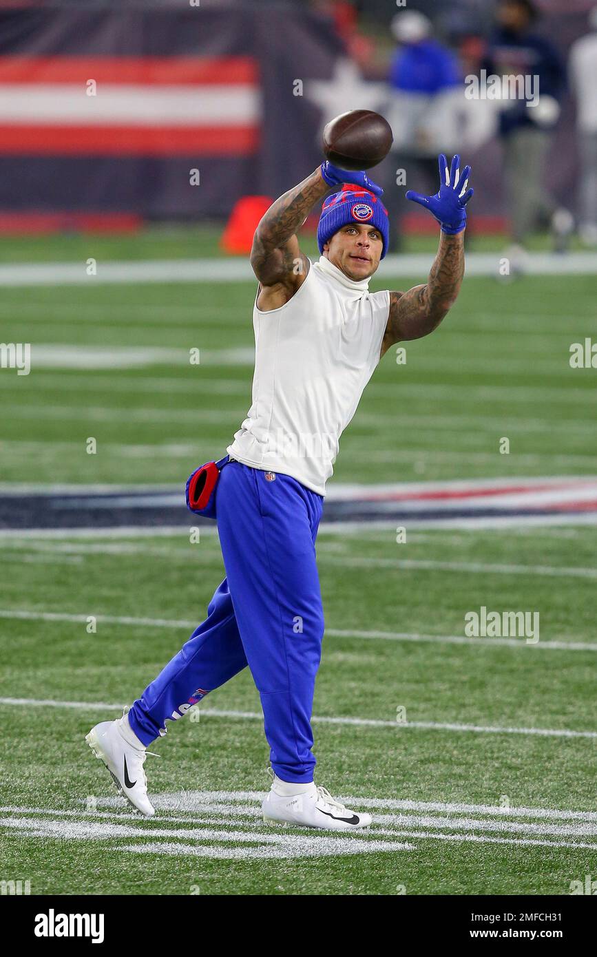 Buffalo Bills safety Jordan Poyer (21) warms up prior to an NFL ...