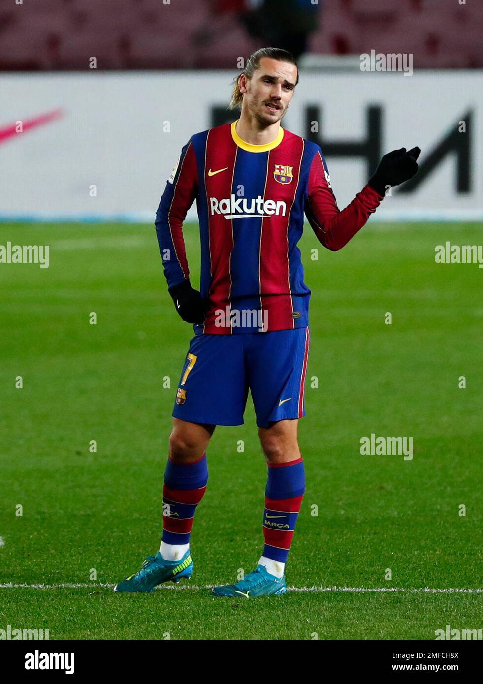 Barcelona's Antoine Griezmann gestures during the Spanish La Liga ...
