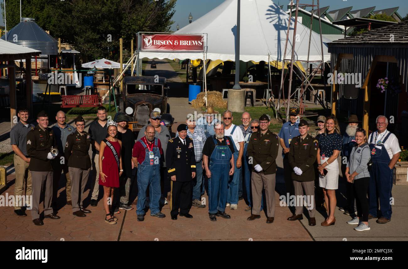 Members of the Indiana National Guard's 38th Infantry Division ...