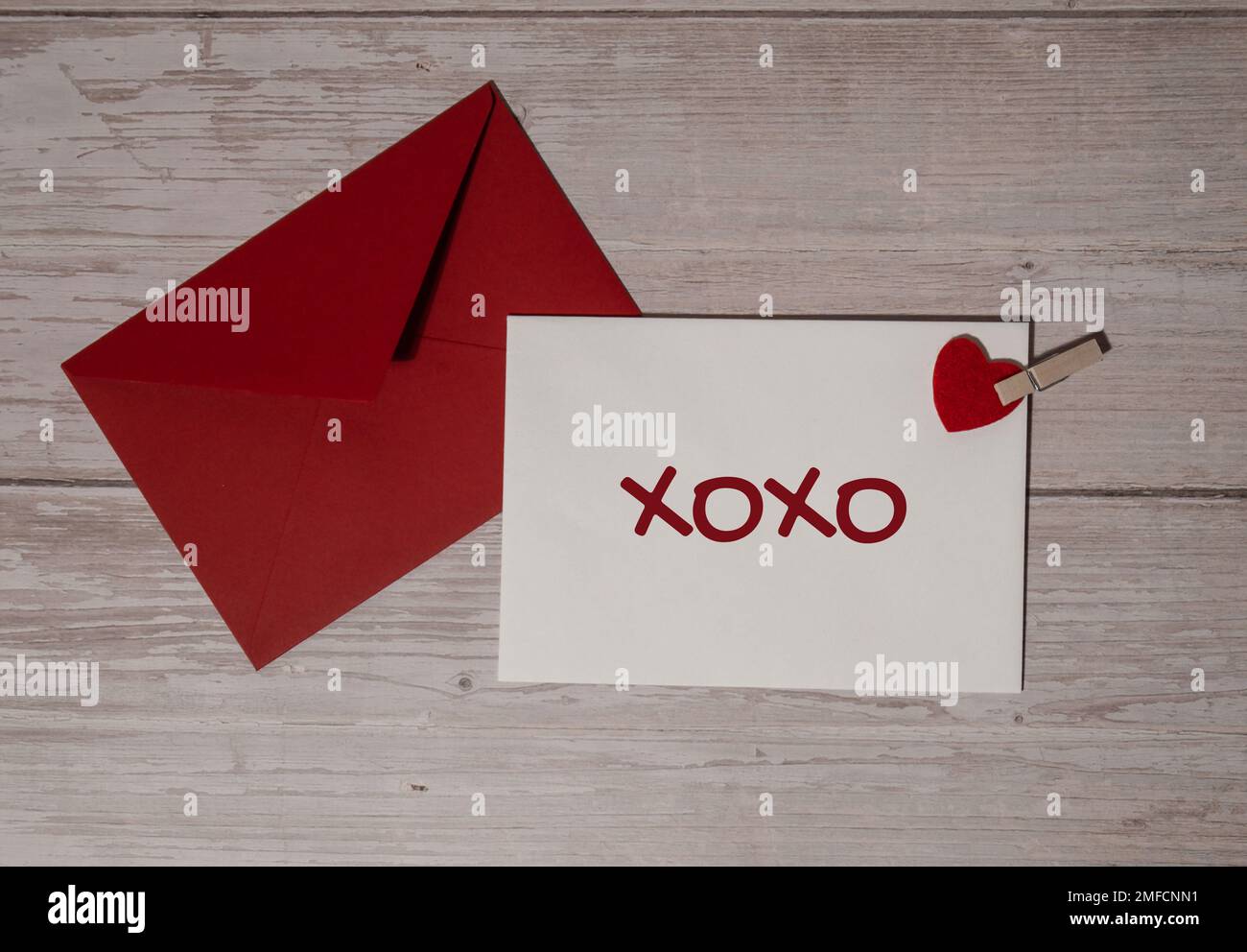XOXO text on valentine card inscription positive quote phrase Greeting ...