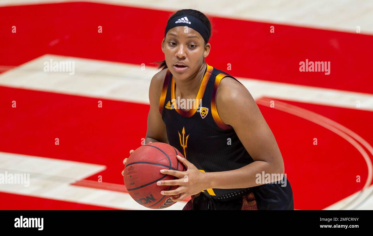 Arizona State guard Sydnei Caldwell (21) looks to pass during an NCAA ...