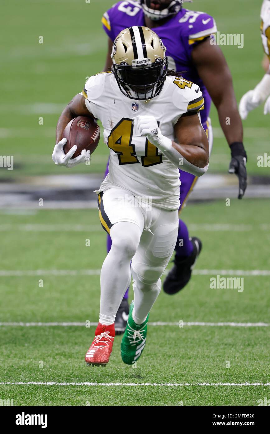 New Orleans Saints running back Alvin Kamara (41) during an NFL ...