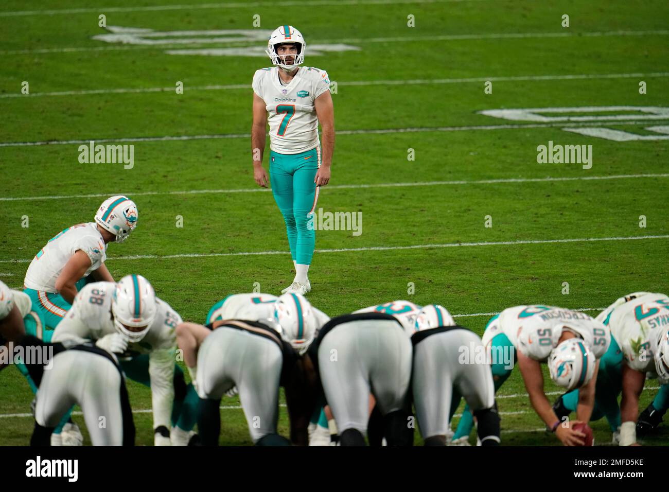 Miami Dolphins place kicker Jason Sanders #7 prepares to kick a field goal during the fourth ...