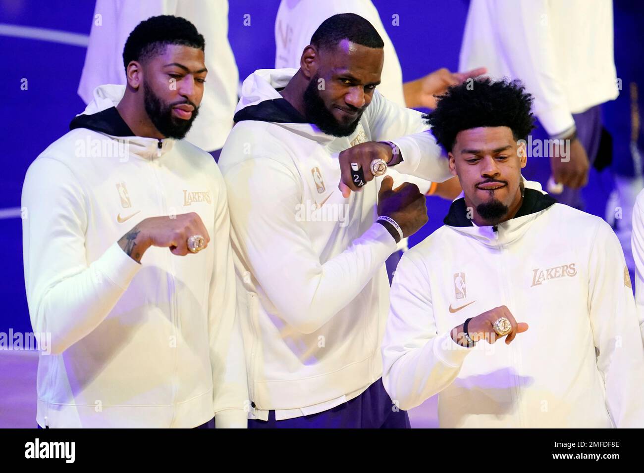 Los Angeles Lakers' Anthony Davis, left, LeBron James, center, and ...