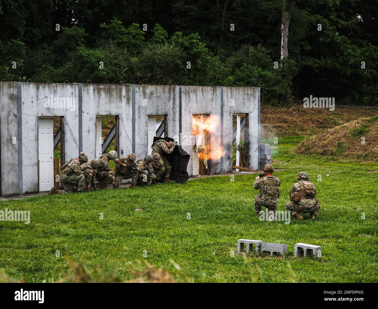 Indiana Guardsmen with the 776th Engineer Battalion, blast through ...