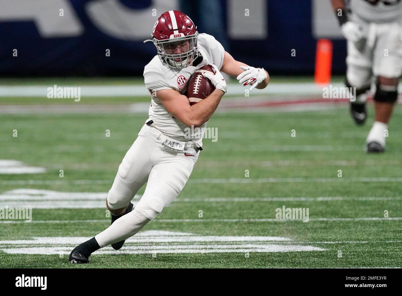 Alabama wide receiver Slade Bolden (18) runs against Florida during the ...