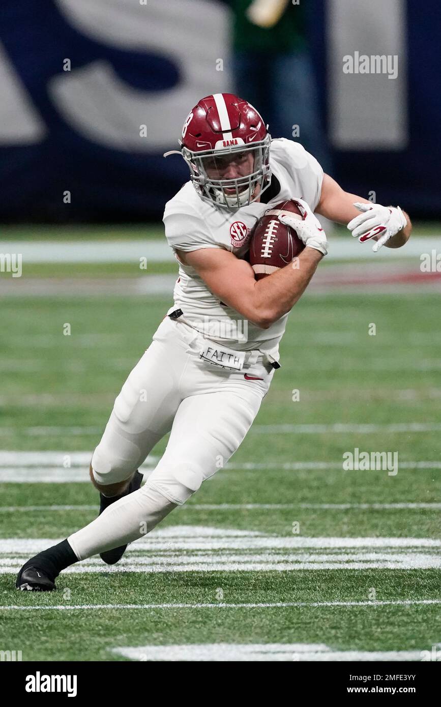 Alabama wide receiver Slade Bolden (18) runs against Florida during the ...