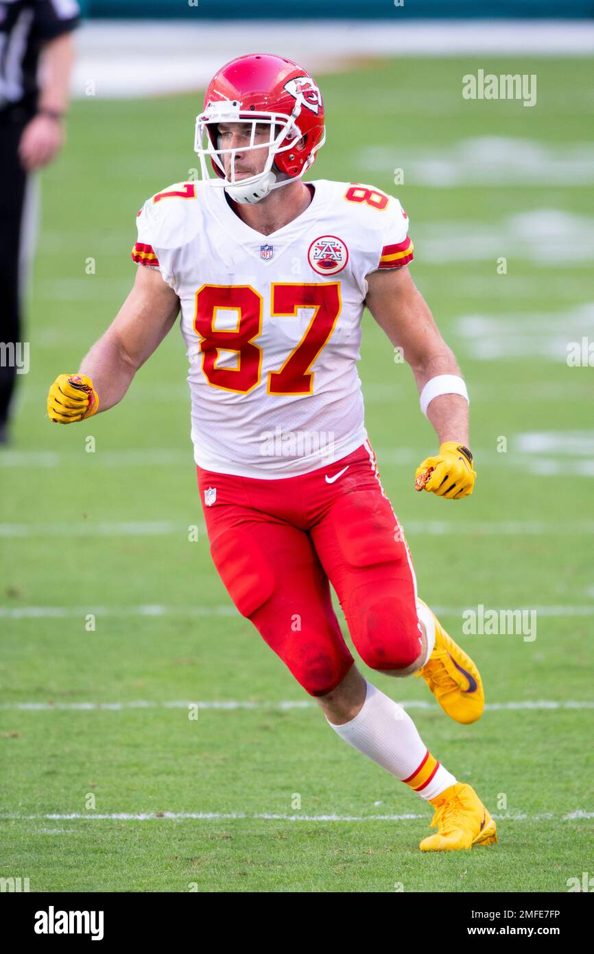 Kansas City Chiefs tight end Travis Kelce (87) in action against the ...