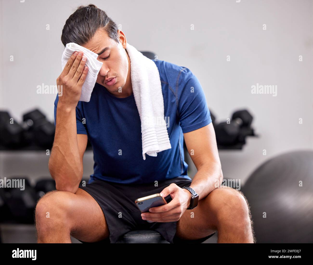 Male exercise sweat hi-res stock photography and images - Alamy